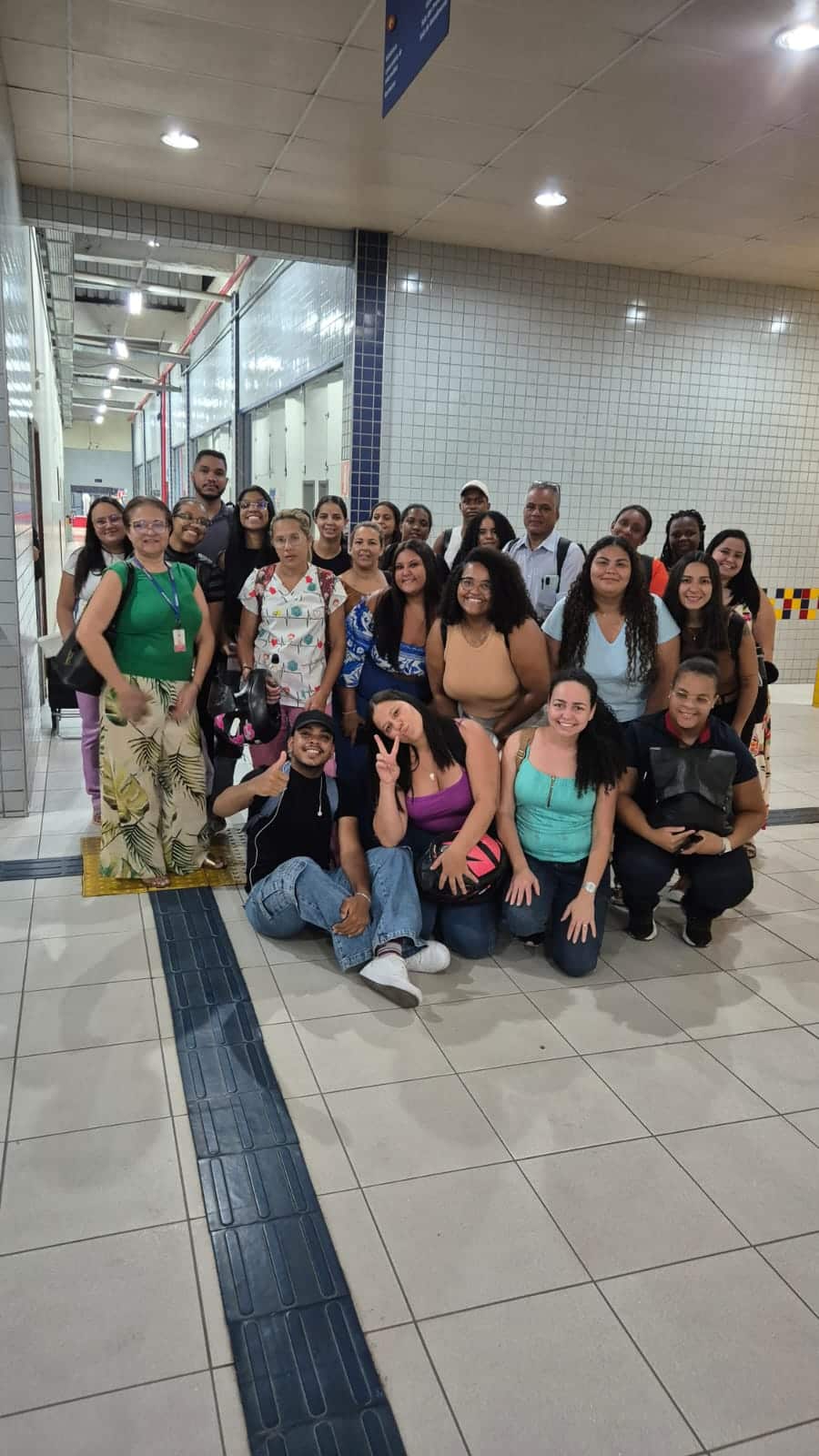 City Tour Universitário: Calouros de Enfermagem Conhecem os Setores da Universo BH - UNIVERSO-BH